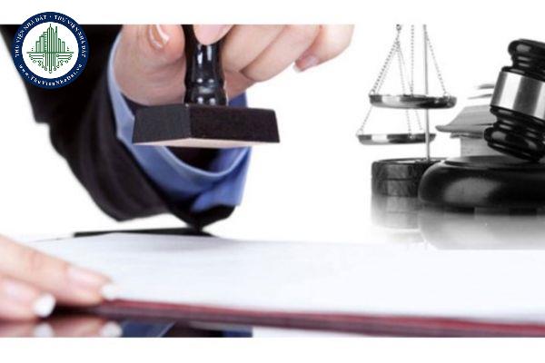 Lời chứng của công chứng viên được quy định như thế nào?