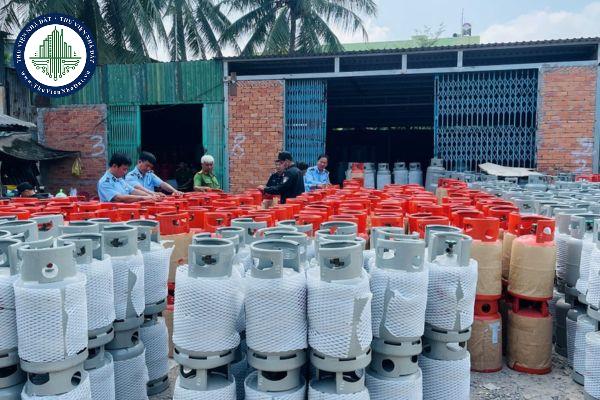 Theo quy định thì không kiểm tra độ kín của van chai LPG khi thay cho khách hàng phạt thế nào?