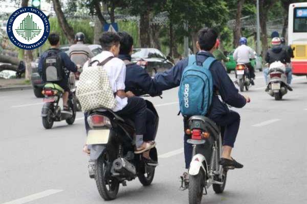 Mọi hành vi vi phạm người 15 tuổi sẽ áp dụng hình thức xử phạt là cảnh ...